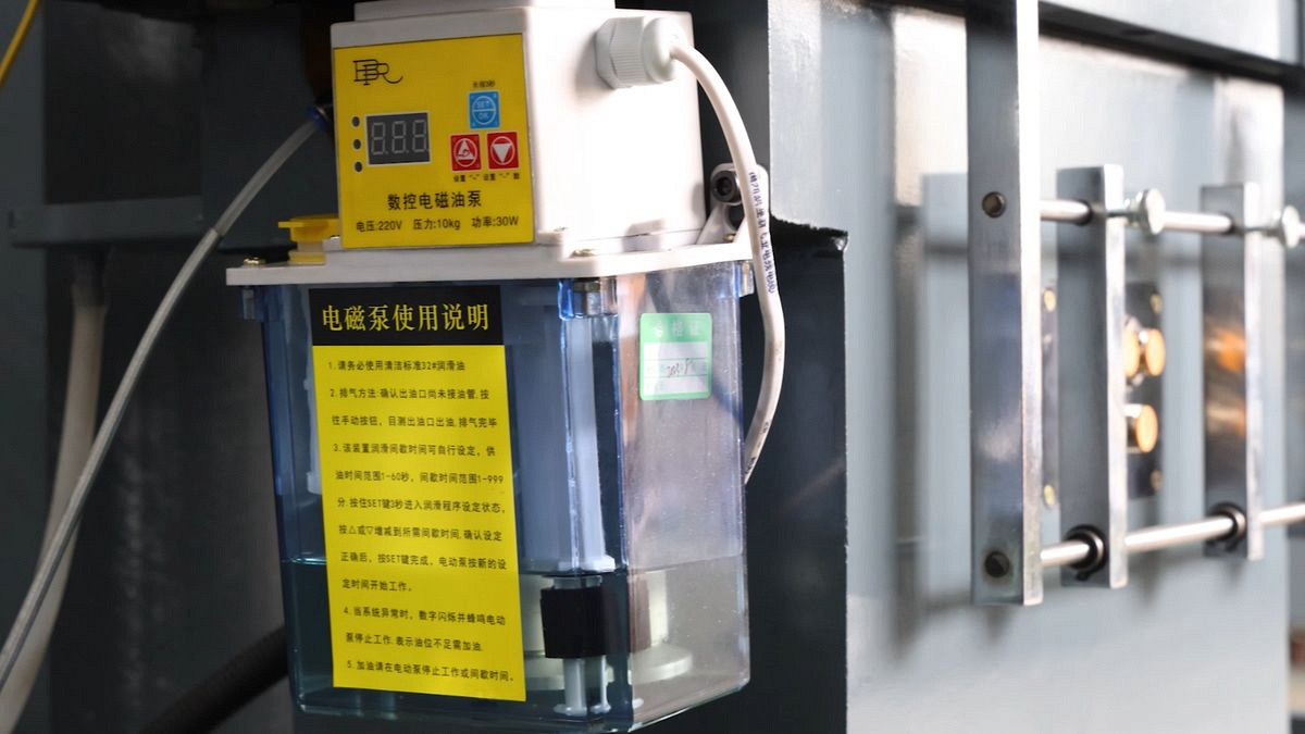 Проволочно-вырезной электроэрозионный станок IRONMAC DK7745 - купить по доступным ценам с ...