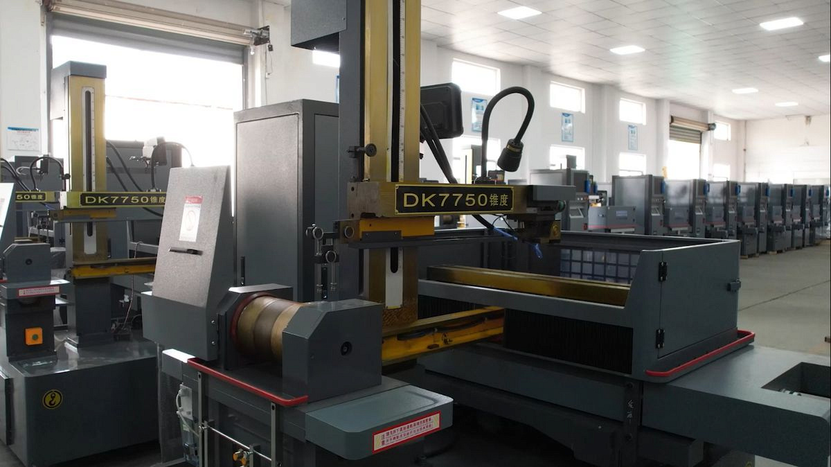 Проволочно-вырезной электроэрозионный станок IRONMAC DK7725 - купить по доступным ценам с ...