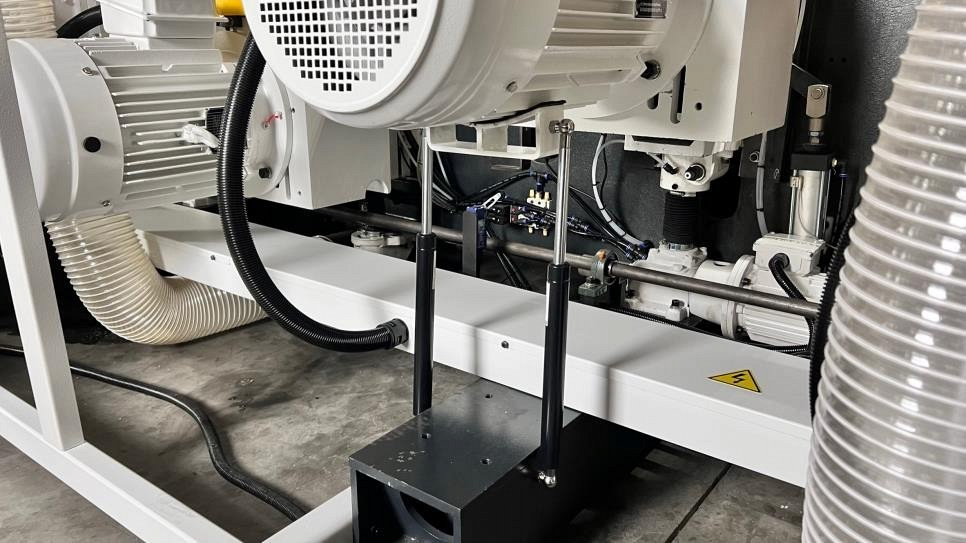 Четырехсторонний продольно-фрезерный станок QUADRO 726 SAW Ultra ...