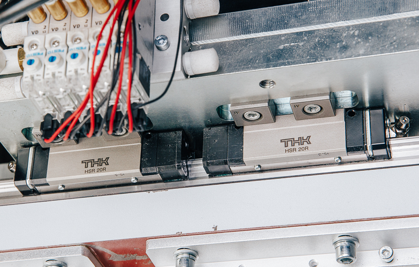 Пятиосевой обрабатывающий центр с ЧПУ EXCITECH ATLAS - купить по доступным ценам с доставкой по ...